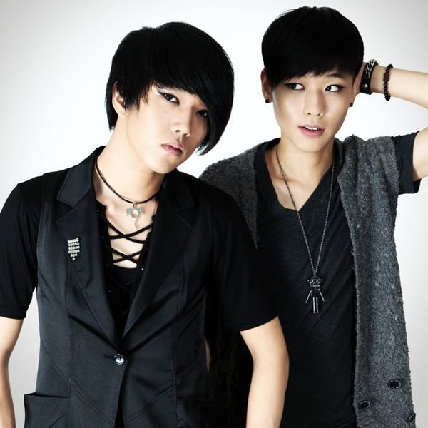 Toxic: Nghe tải album Toxic